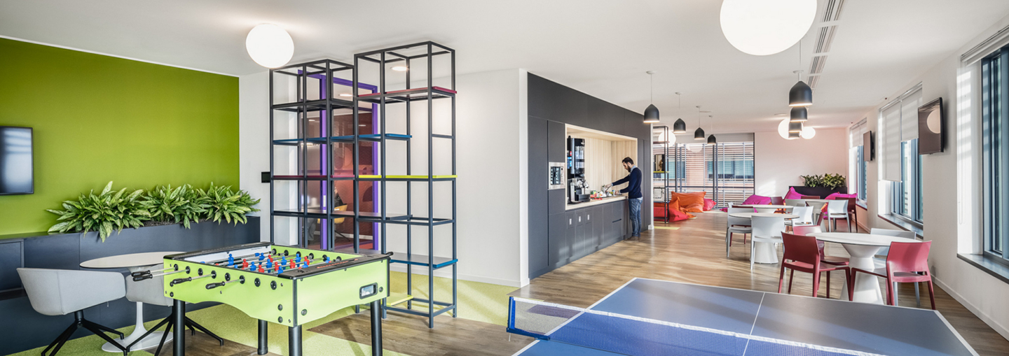 Space Management Case Study: RS Group | Cloudbooking