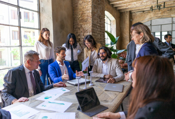Guide to the Multi-Generational Workforce | Cloudbooking